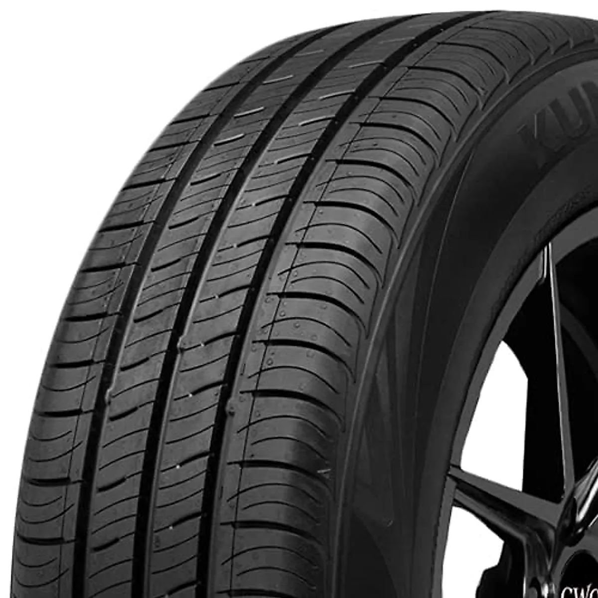 Kumho Solus TA31 All-Season Tire - 235/55R16 98V