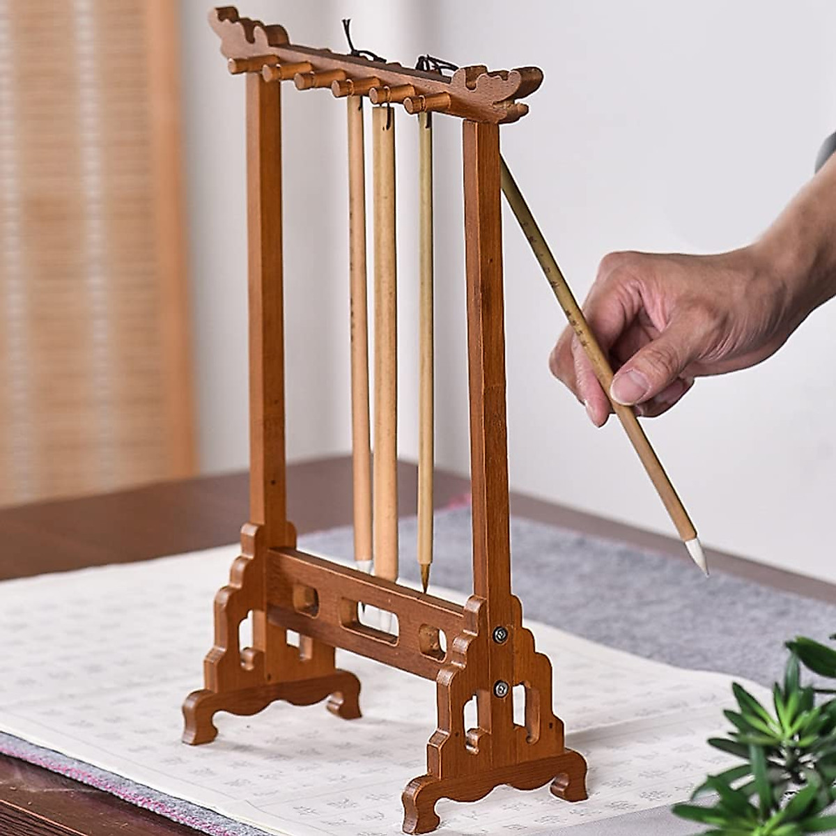 Cabilock 1 pcs Vintage Simple Bamboo Brush Hanging Pen Holder Creative Pen Rest for Students (Dragon Bamboo Brush Hanging)