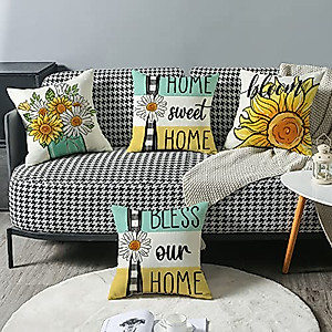 wyooxoo Throw Pillow Covers 18x18 Set of 4 Summer Farmhouse Pillow Covers Decorative Pillowcase for Sofa Couch Living Room Outdoor Home Decor