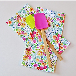 Springtime Flowers Tea Towels (Set of 2) 100% Cotton 28" x 18" Made In USA Multi-Colored Floral Print