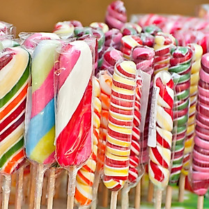 300Pcs Clear Plastic Pretzel Rod Bags, 2 X 10 Inches Self Sealing Cellophane Bags Resalable Treat Bags for Packaging Snacks, Candy Popsicle, Goody, Party Favors