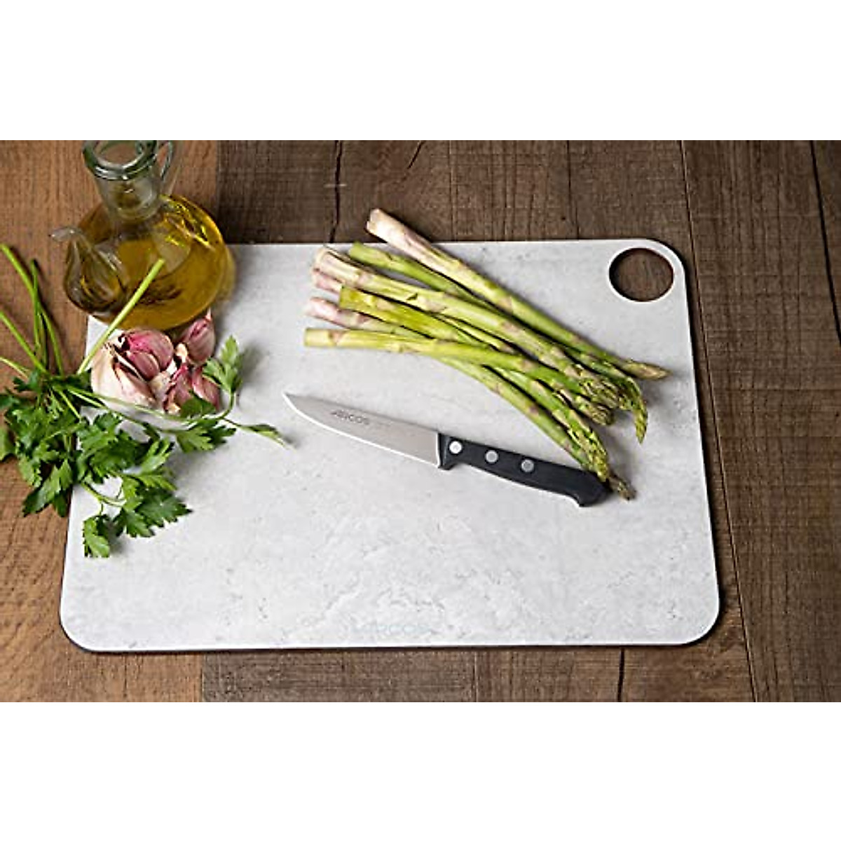 ARCOS Vegatable Knife 4 Inch Stainless Steel. Professional Vegetable Knife for Peeling Fruits and Vegetables. Ergonomic Polyoxymethylene Handle and 100 mm Blade. Series Universal. Color Black.