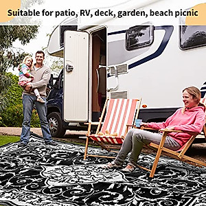 nalone Reversible Mats, Outdoor Rugs 6x9 for Patio, Outdoor Plastic Straw Rug, New York Patio Country Retro Transitional Geometric Outdoor Area Rug for RV, Camping, Deck, Picnic (6'X9', Black&White)
