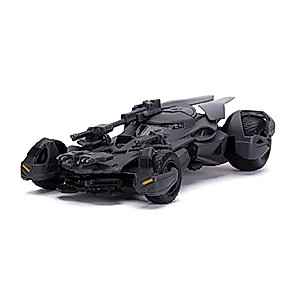 Jada Toys DC Comics Justice League Batman & Batmobile 1:32 Die - Cast Vehicle with Figure,Black