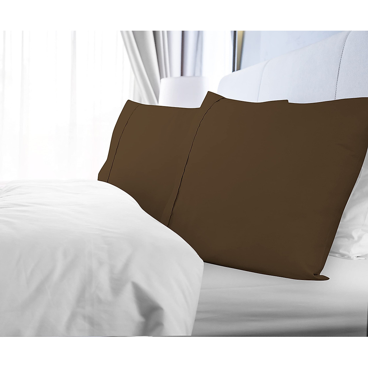 Royale Linens Queen Pillowcase Set of 2 - Bed Pillow Cover - 20x30 - Chocolate Pillowcases - 1800 Brushed Microfiber, Wrinkle & Fade Resistant - Soft & Cozy- Queen Size Pillow Case (Queen, Chocolate)