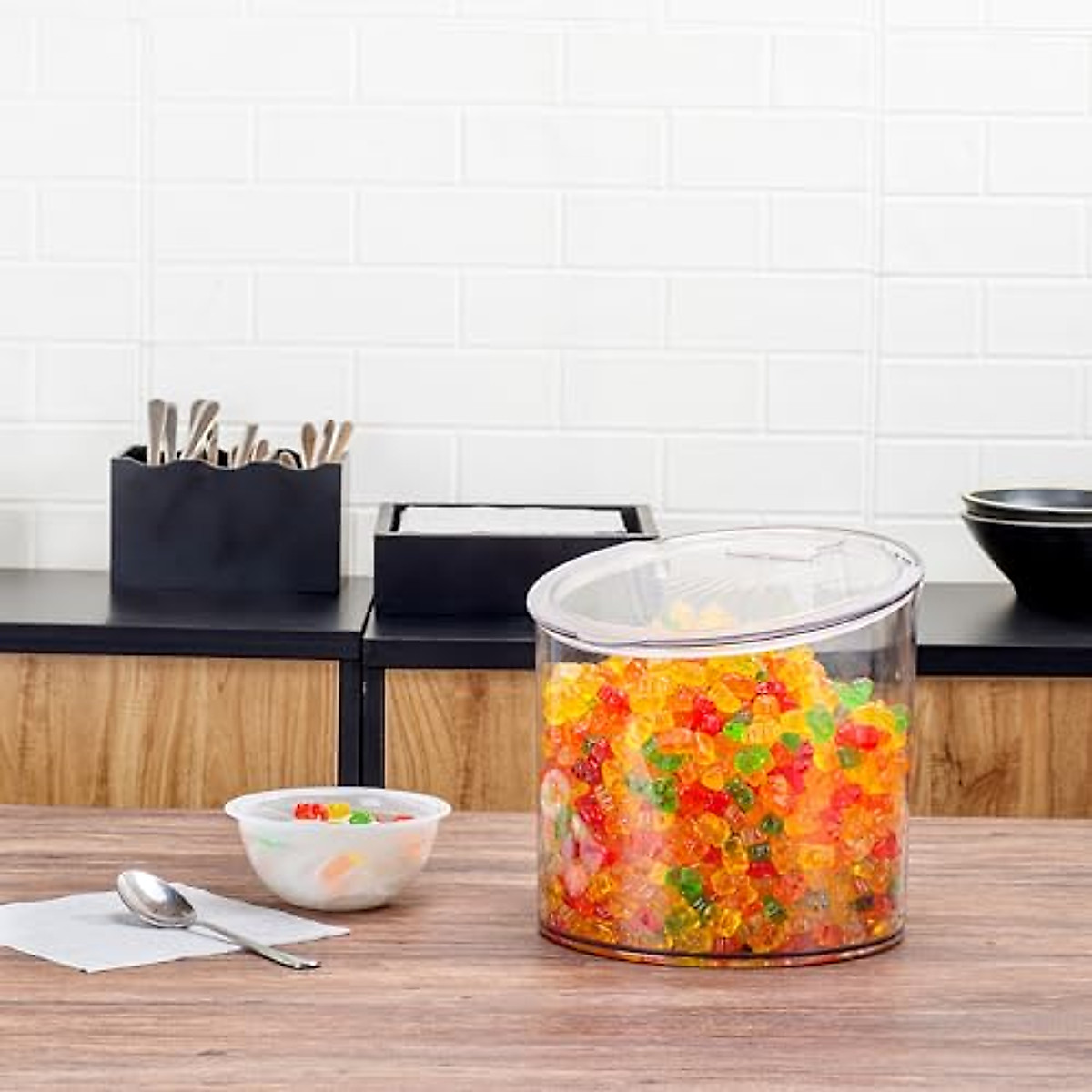 Restaurantware Met Lux 2.6 Gallon Food Storage Container, 1 Airtight Treat Box - With Scoop, Shatterproof, Clear Plastic Cereal Container With Hinged Lid, For Kitchen Or Pantry Organization
