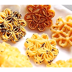 DOK JOK Brass Thai Flower Cookies Mold for Stylist Sunflower Crispy Biscuit Difference Size (6 cm)