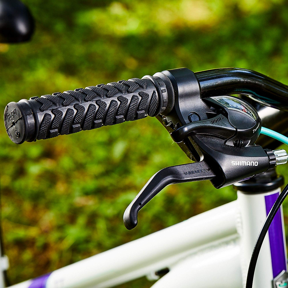 ROYCE UNION RTT 24" Womens 21-Speed Mountain Bike, 15 Inch Aluminum Frame, Trigger Shift, White (74418)