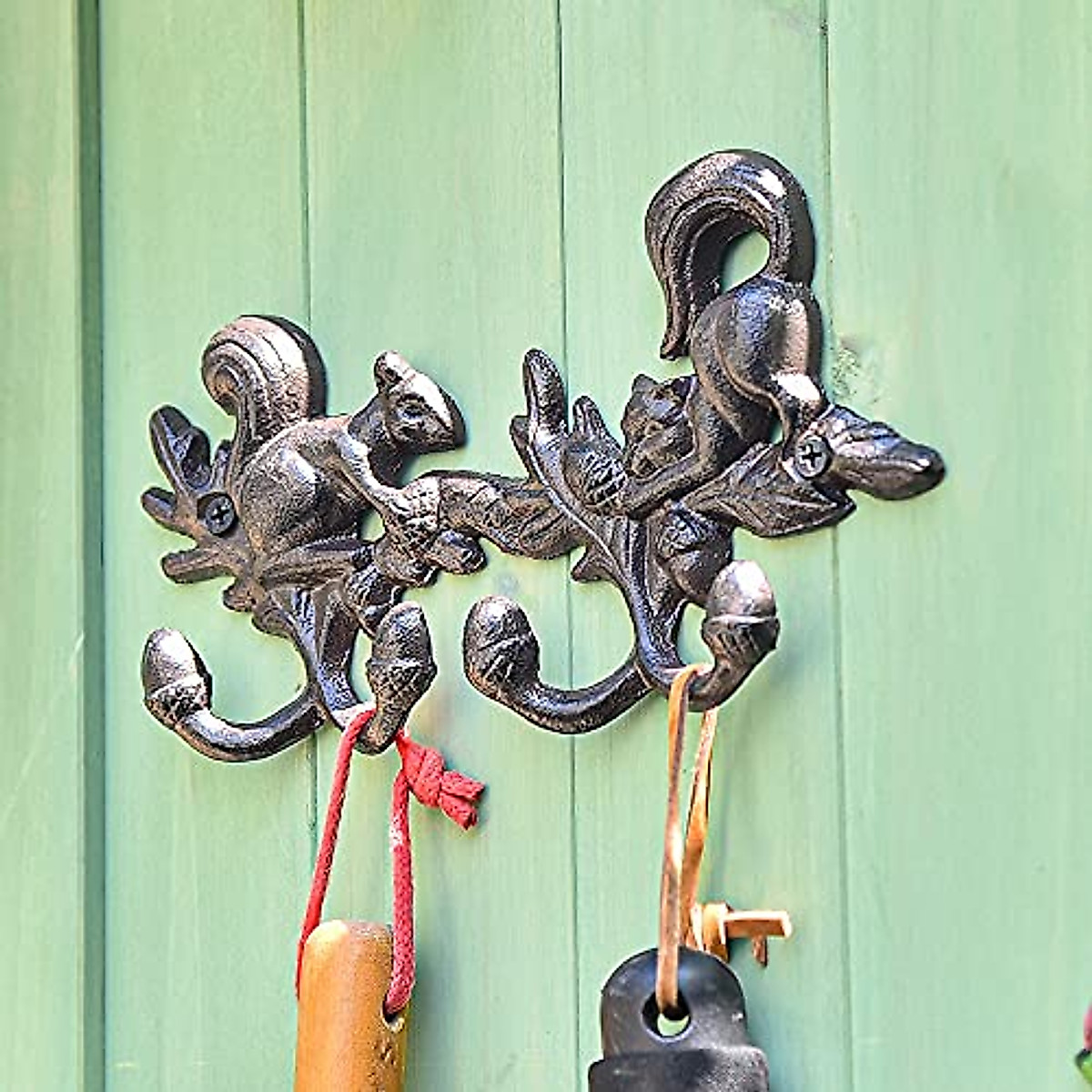 Sungmor Cast Iron Cute Squirrel 4 Hooks Coat Hanger - Key Hooks for Towel, Keys, Hats, Bags, Clothes - Antique Style Storage Organizer Wall Hing Rack