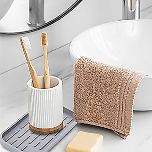Cheer Collection Soap and Sponge Holder - Silicone Non-Slip Kitchen Counter Sink Organizer and Storage Tray, Medium