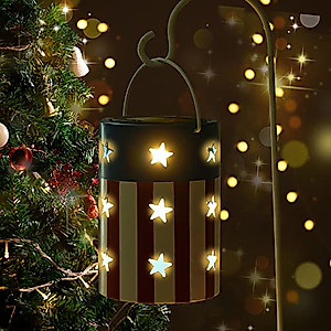 Patriotic Lantern Hanging Solar Lantern American Patriotic Independence Day Garden Lantern Outdoor Lantern Decorative Waterproof LED Solar Patriotic Flag Lights Garden Stakes Tabletop Lamp