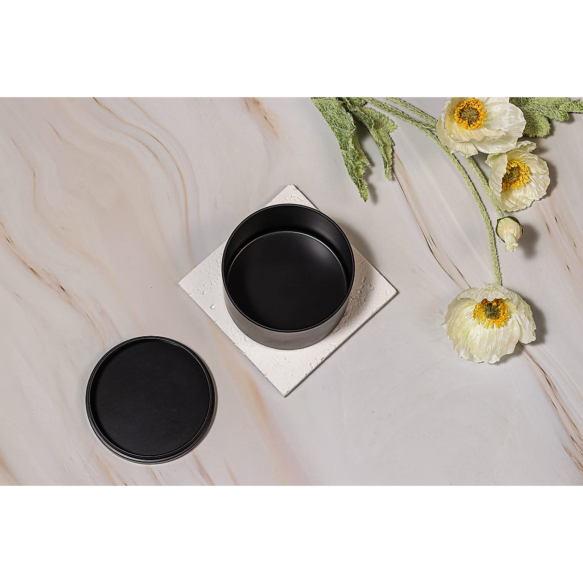 Aroparc Candle Tins 8oz with Lids, 24 Pack Seamless Bulk Candle Containers for Candle Making Supplies Wholesale Empty Candle Jars - Black