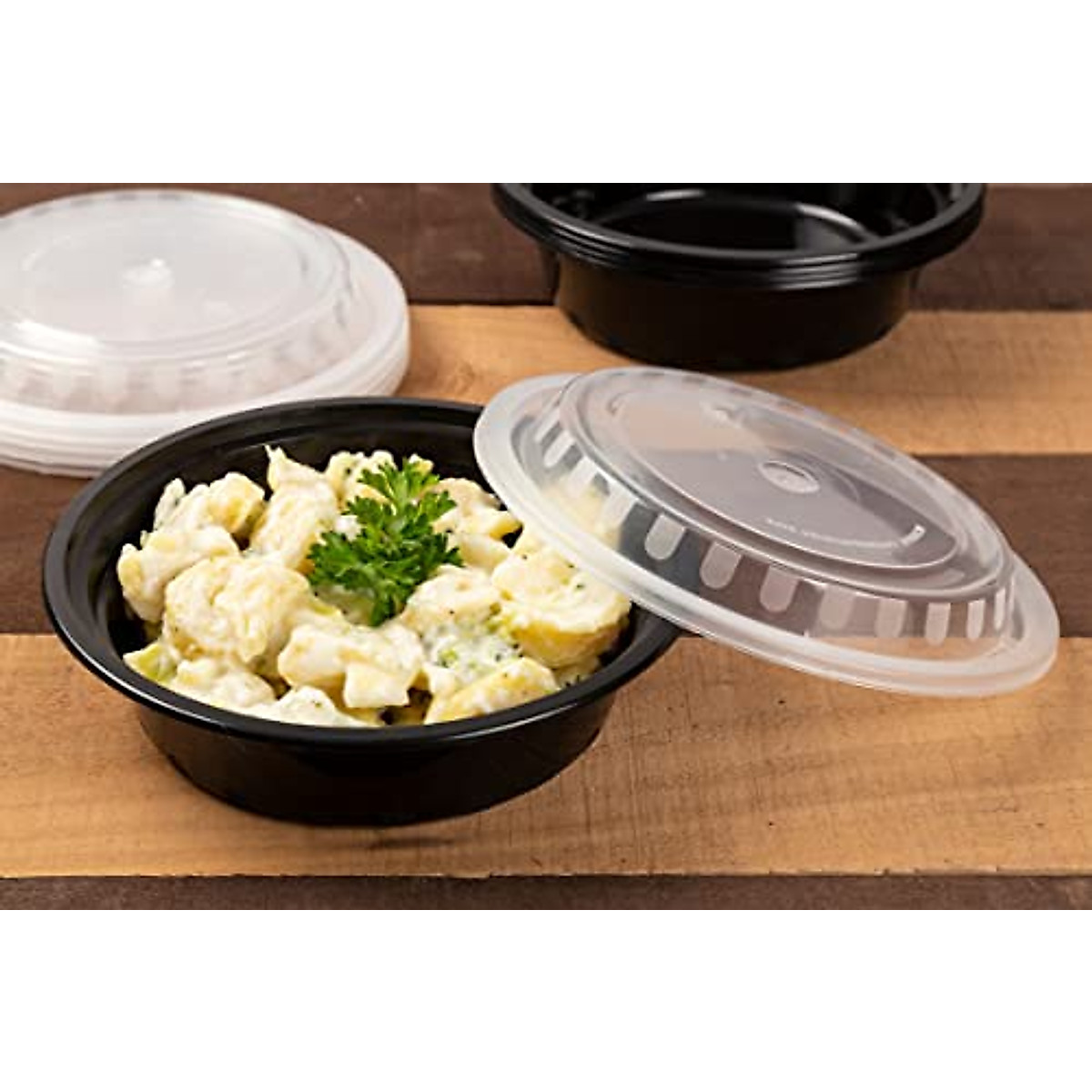 AmerCare 6 Inch Round Black Plastic Containers with Lids, 16 Ounces for Microwave or Freezer, Pack of 150