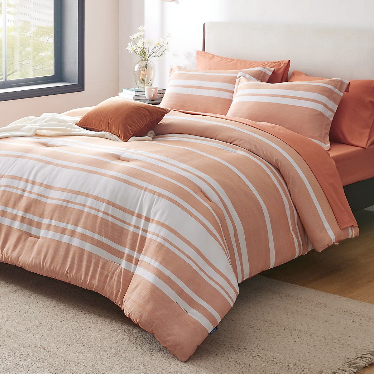 Bedsure Bed in a Bag Queen Size 7 Pieces, Burnt Orange White Striped Bedding Comforter Sets All Season Bed Set, 2 Pillow Shams, Flat Sheet, Fitted Sheet and 2 Pillowcases