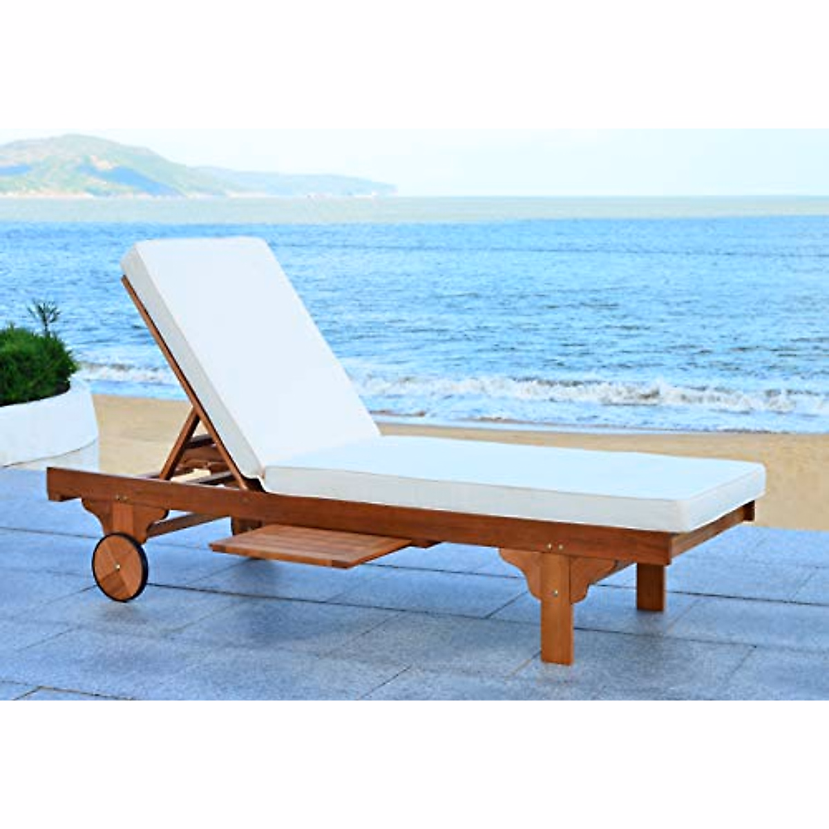 SAFAVIEH Outdoor Collection Newport Natural/ Beige Cushion Built-in Side Table Adjustable Chaise Lounge Chair