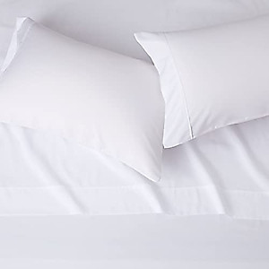 AmazonBasics Lightweight Super Soft Easy Care Microfiber Bed Sheet Set with 16" Deep Pockets - Full, Bright White & Light-Weight Microfiber Duvet Cover Set with Snap Buttons - Full/Queen, Bright White
