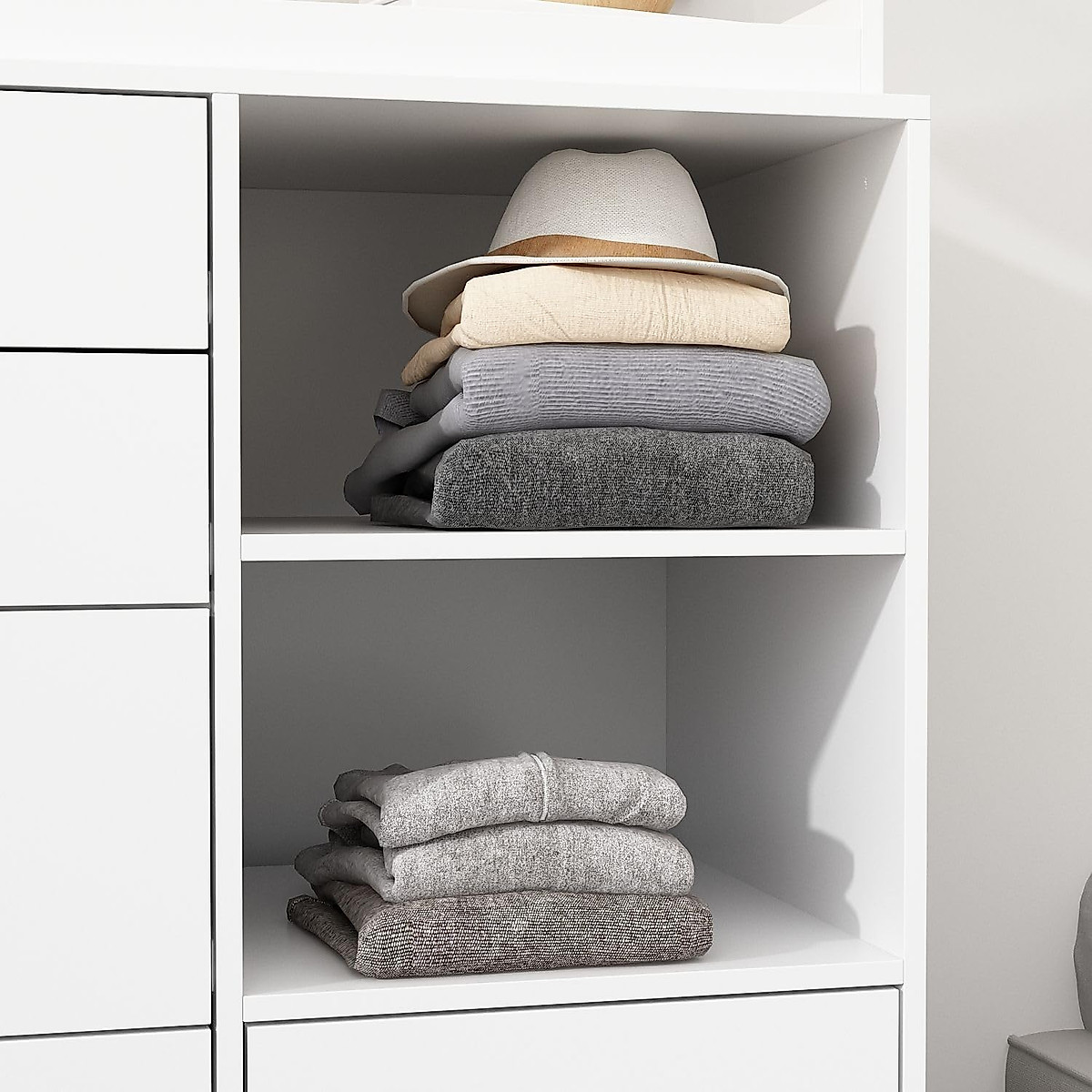 TAMUNE Dresser with 5 Drawers, White Chest of Drawers with Open Shelves, Modern 5 Drawer Chest with Knobs, 5 Drawer Dresser Cabinet for Bedroom Living Room, 19.7”D x 47.2”W x 36.1”H