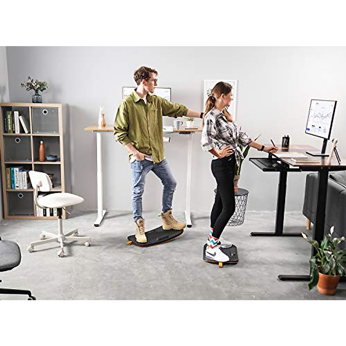 FEZIBO Standing Desk Mat with Anti Fatigue Bar, Wooden Wobble Balance Board with Ergonomic Design Comfort Floor Mat (Medium, Obsidian Black)