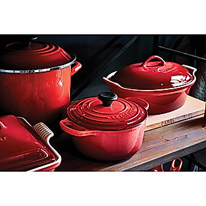 Le Creuset Enameled Cast Iron Signature Round Dutch Oven, 9 qt., Flame
