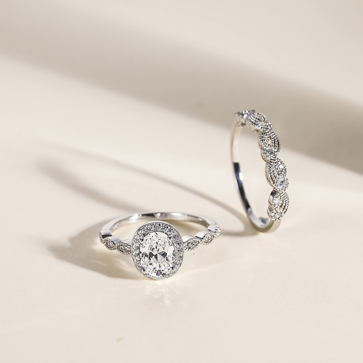 EAMTI 1.5CT 925 Sterling Silver Bridal Rings Sets Oval Cubic Zirconia Halo CZ Engagements Rings Wedding Bands for Women Promise Rings for her Size 9