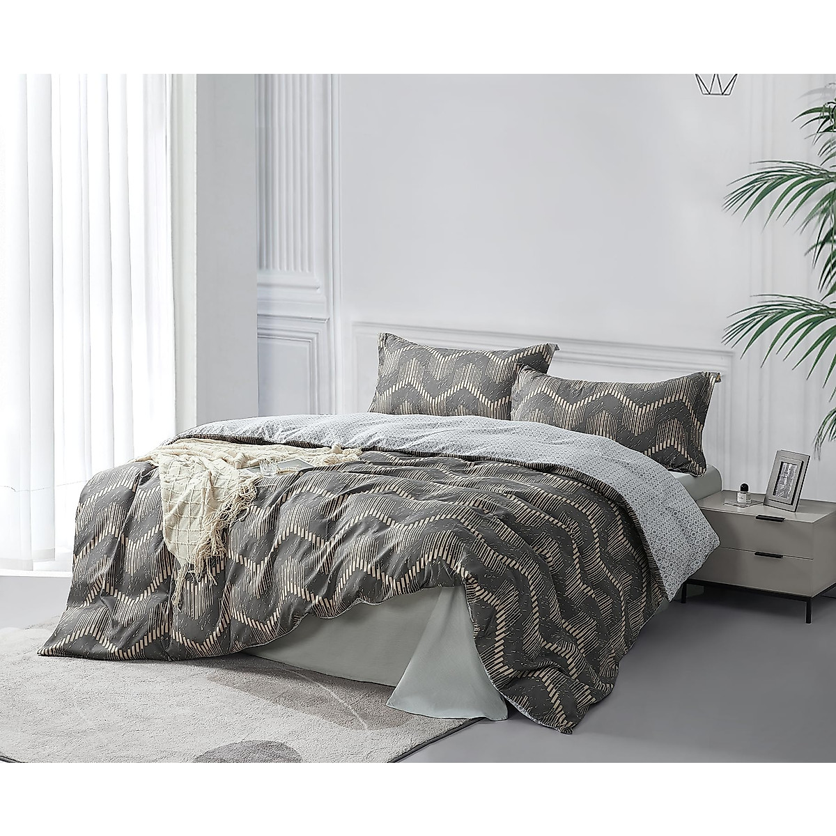 SAPHREAS Black Brown Stripe Geometric Pattern 3pcs Duvet Cover Set Queen Size Chavron Printed Bedding Comforter Cover Set 1 Quilt Cover 2 Pillow Shams