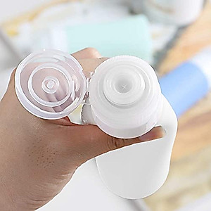 YAMYONE Travel Bottles for Toiletries, Tsa Approved Travel Bottle 3OZ Shampoo Travel Container, BPA Free Leak Proof Travel Tubs Refillable Liquid Travel Accessories for Cometic Shampoo and Lotion Soap