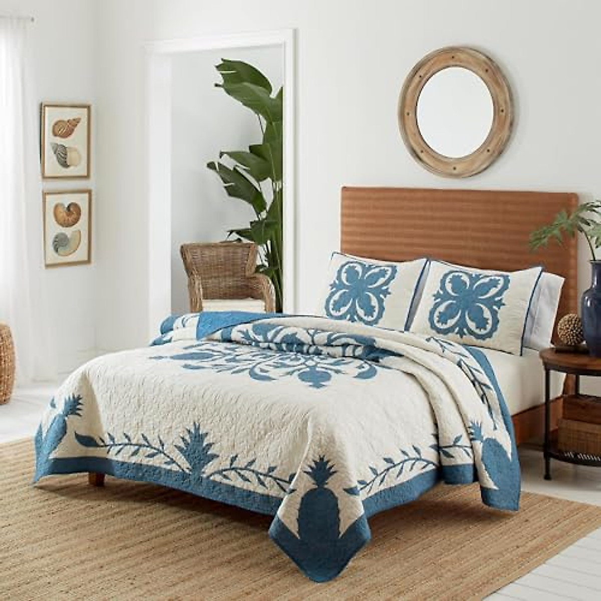 Tommy Bahama - King Quilt, Soft Cotton Bedding, Coastal Bedding Set, Oeko-Tex Certified (Aloha Pineapple Blue, King)