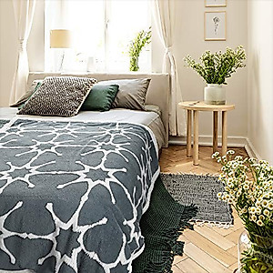 Sherpa Blanket Plush Throw Blanket Size 50" x 60" Bedding Fleece Reversible Blanket for Bed and Couch, Super Soft Comfy Warm Fuzzy TV Blanket Grey