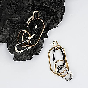 Acrylic Leopard Print Earrings Long Pendant Geometric Resin Oval Earrings Fashion Exaggerated Leopard Dangle Earrings for Women (Gold)