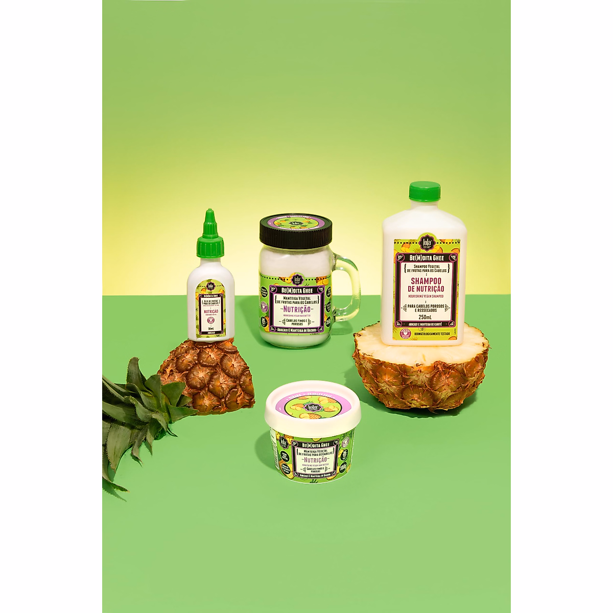 Lola Brasil - Be(M) dita Collection - Pineapple and Karite Butter Nourishing Shampoo 250 Ml (8.45 Fl Oz)