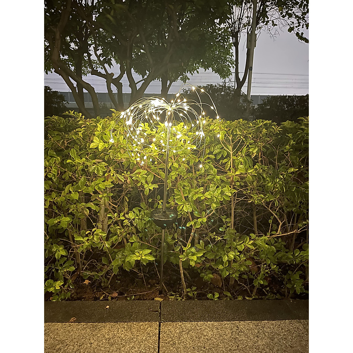 Honche Solar Garden Lights Outdoor Waterproof, LED Firefly Starburst Firework Light for Pathway Patio Lawn Backyard Flowerbed Party Christmas Decorations with 120 LEDs 8 Mode 2 Pack Warm White Round