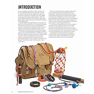 Paracord Outdoor Gear Projects: Simple Instructions for Survival Bracelets and Other DIY Projects (Fox Chapel Publishing) 12 Easy Lanyards, Keychains, and More using Parachute Cord for Ropecrafting
