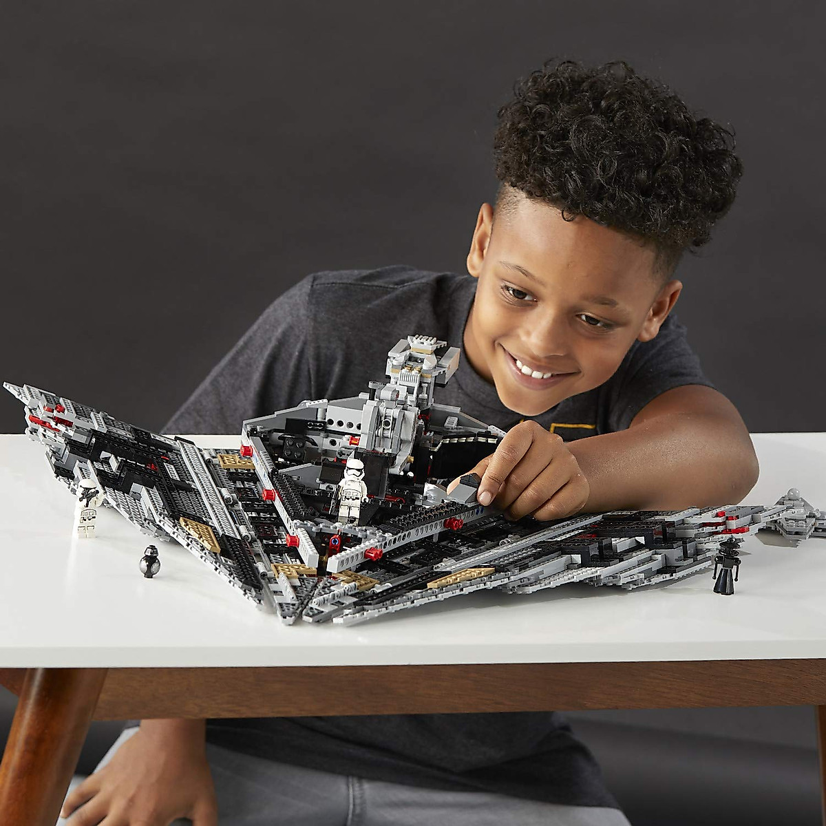 LEGO Star Wars Episode VIII First Order Star Destroyer 75190 Building Kit (1416 Piece)