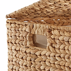 Casafield Laundry Hamper with Lid and Removable Liner Bag - Natural, Woven Water Hyacinth Square Laundry Basket Sorter for Clothes and Towels