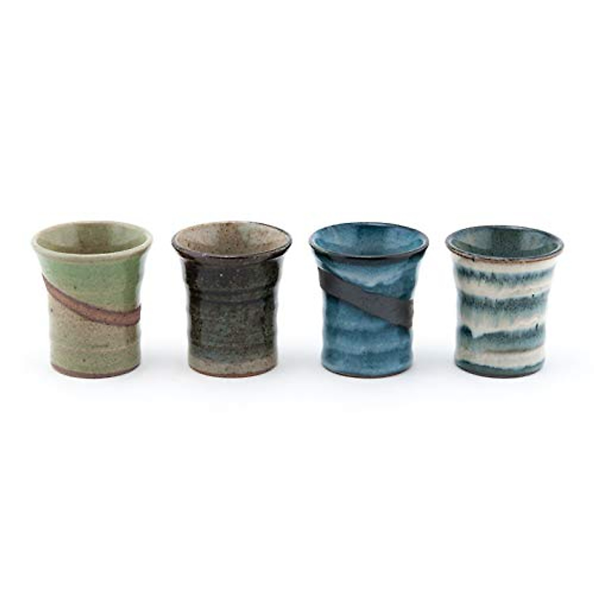Fuji Merchandise Japanese Porcelain Tea Cups Set of 4 Traditional Earthenware Glazed Decorative Sushi Teacups Made in Japan