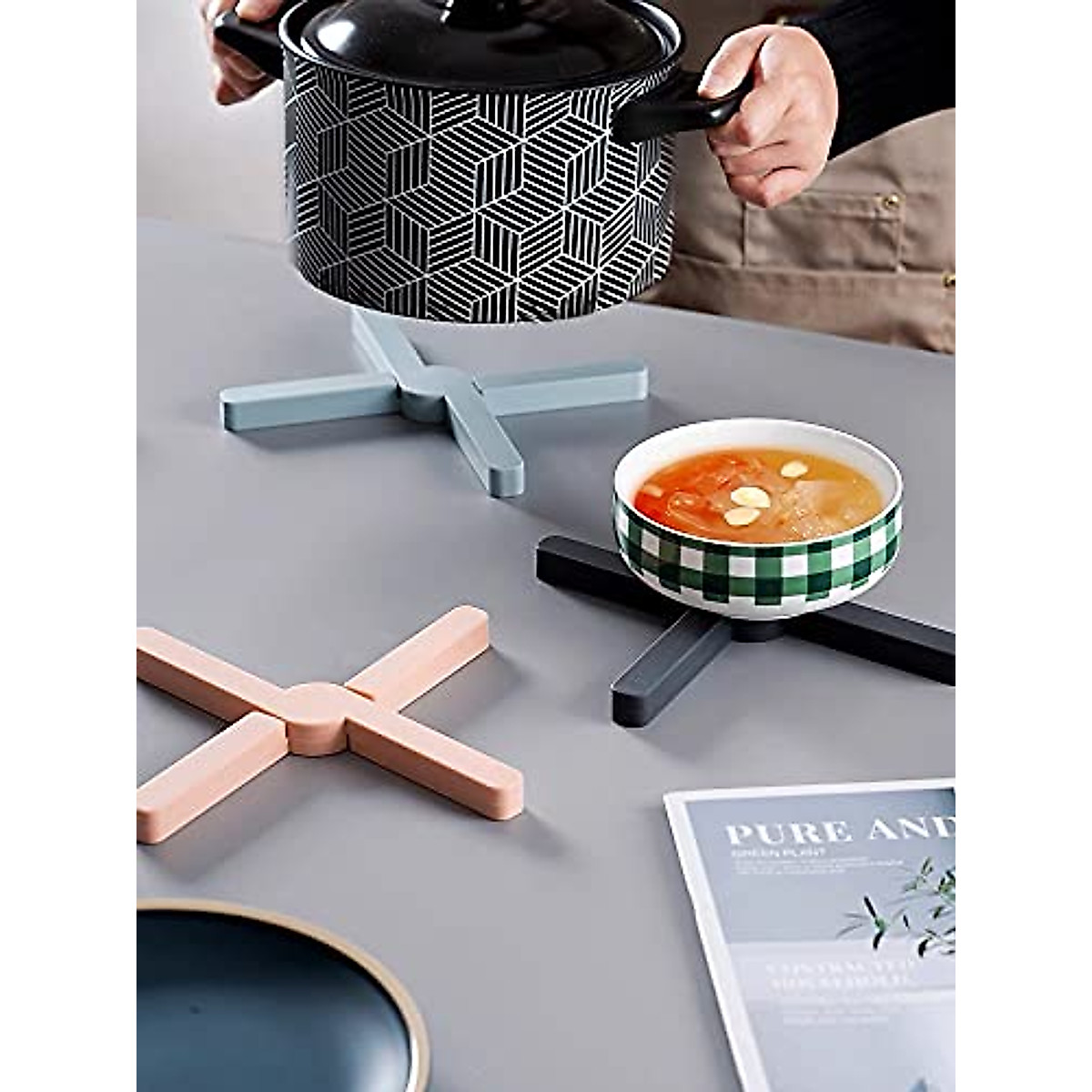 4 Pack Foldable Silicone Trivet Mats, Hot Pot Holder Hot Pads Drying Mat Heat Resistant for Table Kitchen (4 Pack Foldable X-Shaped)