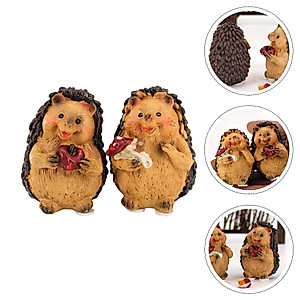 NUOBESTY 2pcs Animal Ornaments Resin Car Decor Ornament Animal Figurines Landscape Garden Decoration Miniature Ornament Hedgehog Statue Table top Decor Indoor Animal Ornament Crafts Cartoon