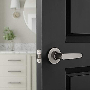 Amazon Basics Straight Door Lever, Passage, Satin Nickel