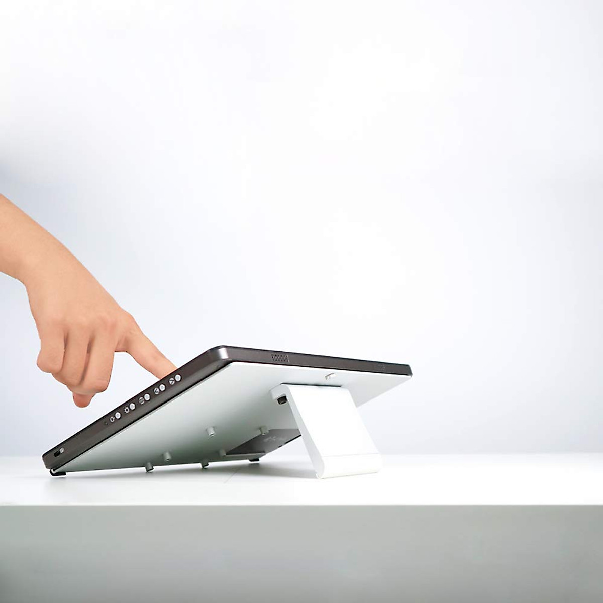 Gechic Multi-Mount Kit for 1102