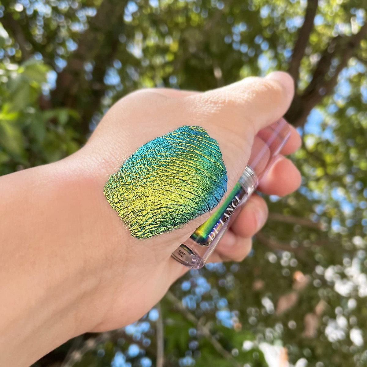 Multichrome Eyeshadow Liquid, Metallic Chameleon Glitter Shimmer Metal Colorful Bright Liquid Eye Shadows, Sparkle Waterproof High Pigmented Longlasting Eyeshadow Color Shift Green Gold Blue Yellow