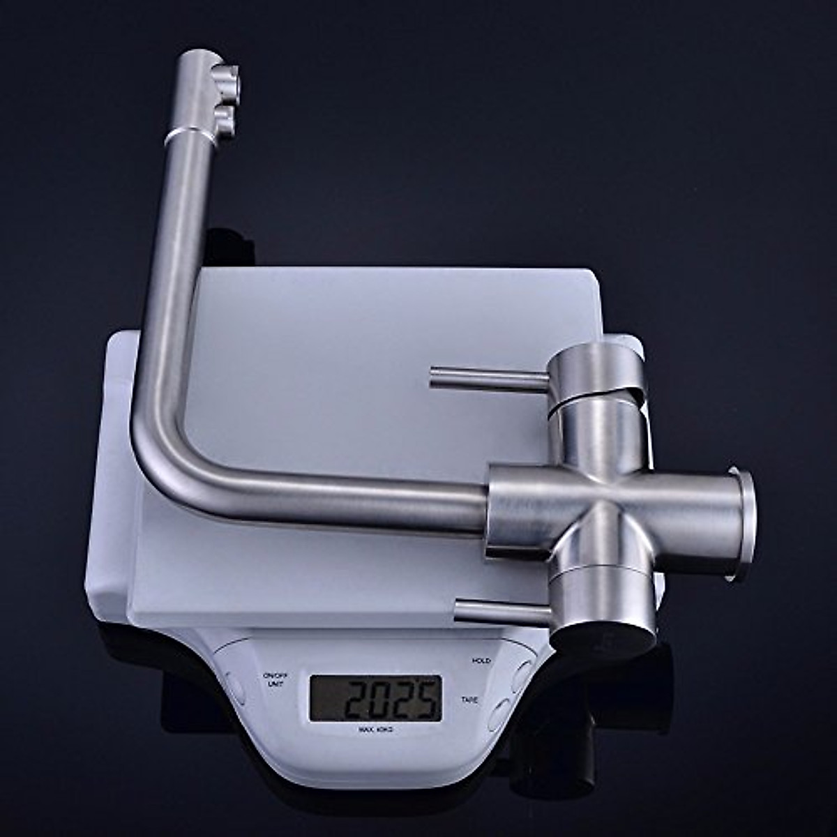 SJQKA-.304 stainless steel kitchen kitchen faucet. Fine. The vegetable washing basin, cold and hot water tap. 360 degree swivel head