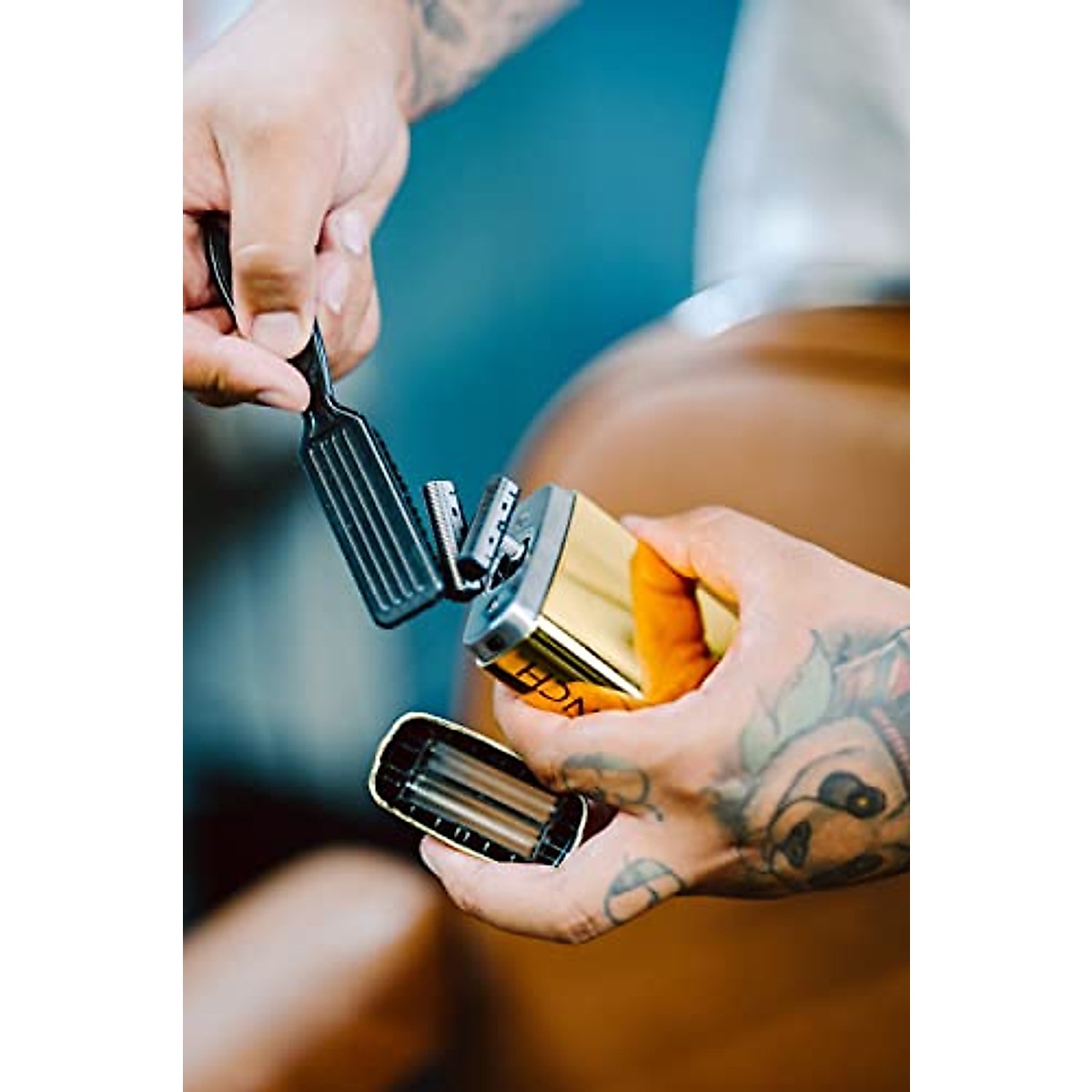 Foil Shaver by SUPREME TRIMMER - STF602 (150 Min Runtime) Wet/Dry Pro Barber Electric Razor Bald Head - Gold Crunch