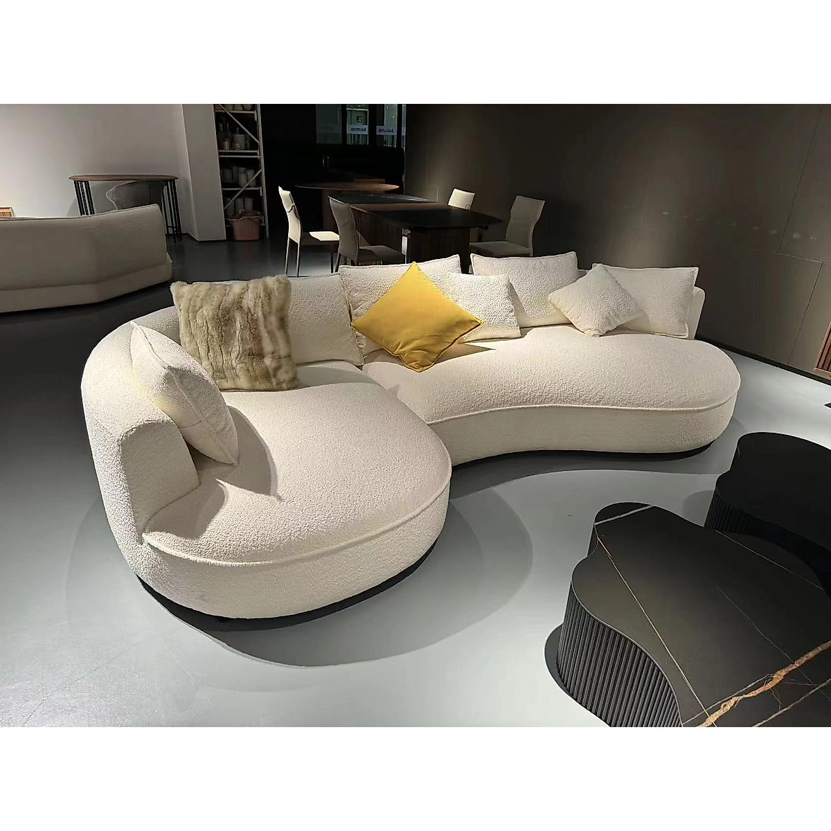 kevinplus 125'' Curved Sofa Couch Cloud Boucle Couch with Chaise Lounge for Living Room, L-Shape Modern Sectional Luxury Upholstery 5-Seat Sofa Couch for Apartment (Left-Facing, Boucle Beige)