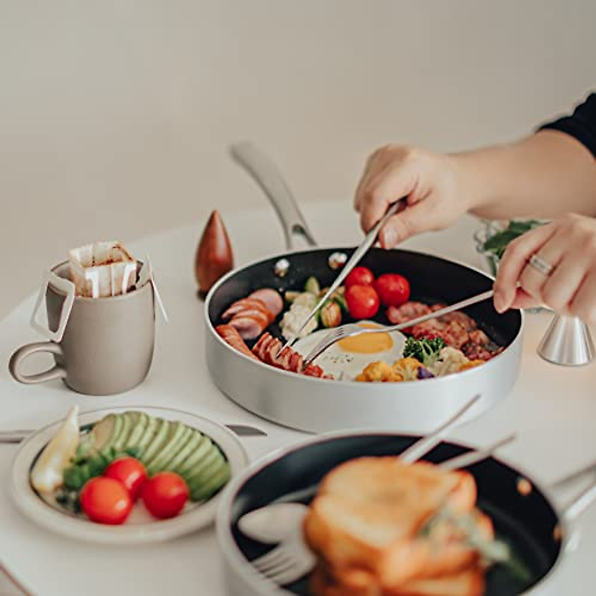 Dr.HOWS SHINE Nonstick Coating Frying Pan, Wok For Induction, Electric, Halogen and Gas Cooktops, Stainless Handle, PFOA free (Shine Wok 24cm)