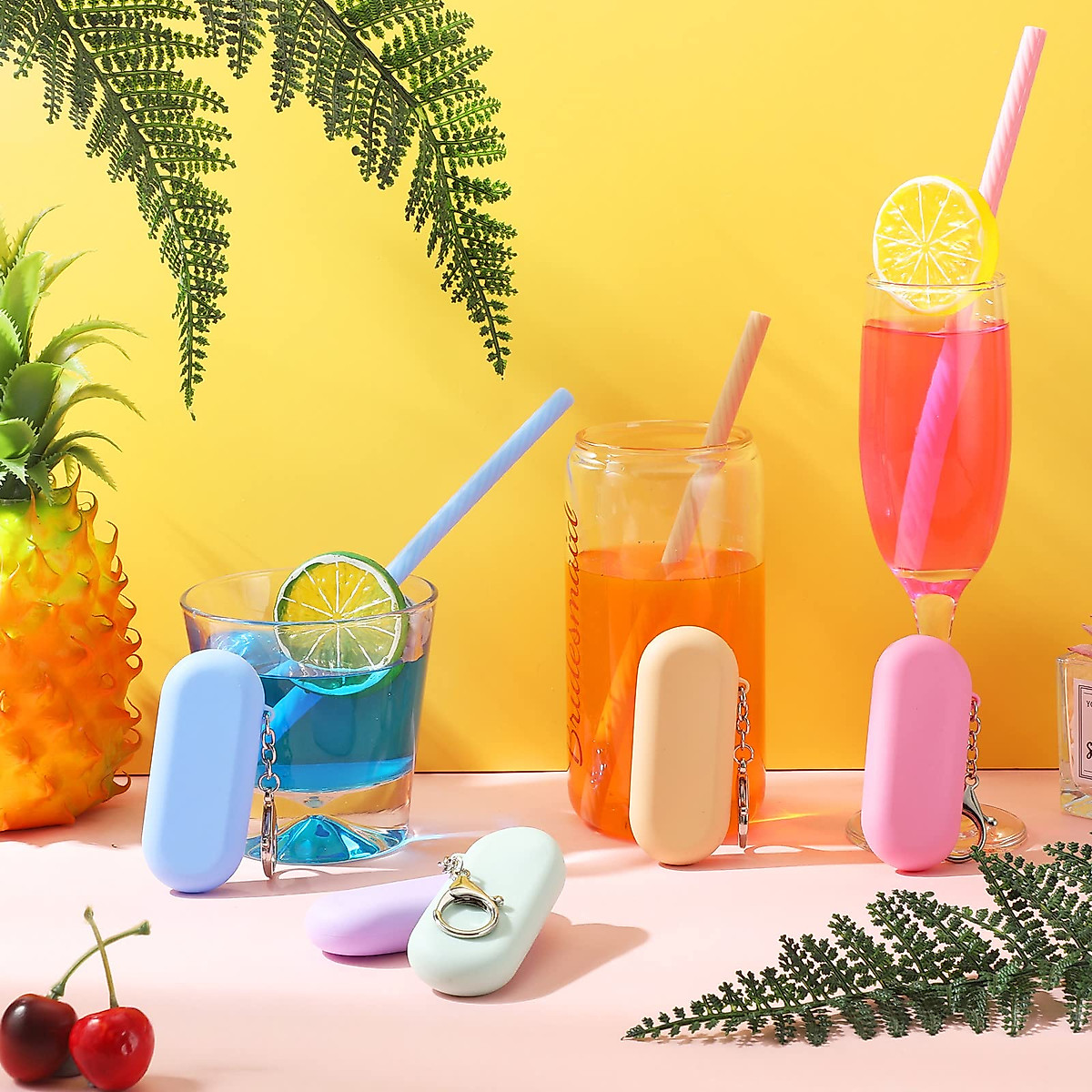 8 Sets Silicone Straws with Case Reusable Straws Silicone Foldable Portable Drinking Straw Set for Party Travel Cold or Hot Straw with Carry Case and Cleaning Brushes 7 5/7 Inch Long (Light Color)