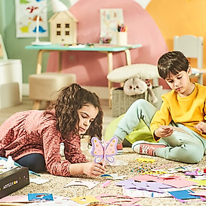 Arteza Kids Felt Kit, 422 Pieces, 21 Pre-Cut Glitter & Glitz Shapes, Assorted Felt Sheets, Glitter Mini-Pieces, Chenille Stems, and Accessories, Educational Kids’ Craft Supplies to Inspire Creativity