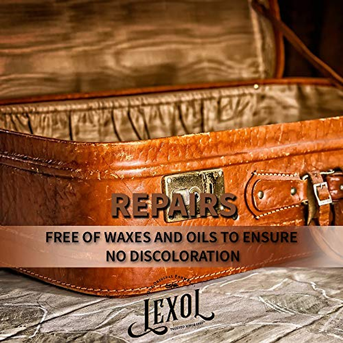 Lexol Leather Cleaner and Conditioner and Sponge Kit, For Use on Leather Apparel, Furniture, Auto Interiors, Shoes, Handbags and Accessories