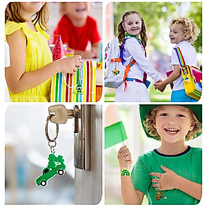 Jadive 36 Pieces St. Patrick's Day PVC Keychains Irish Festival Themed Party Decor Keychain for Kids Gnome, Shamrock, Beer, Irish, Horseshoes, Coins 9 Styles (Shamrock)