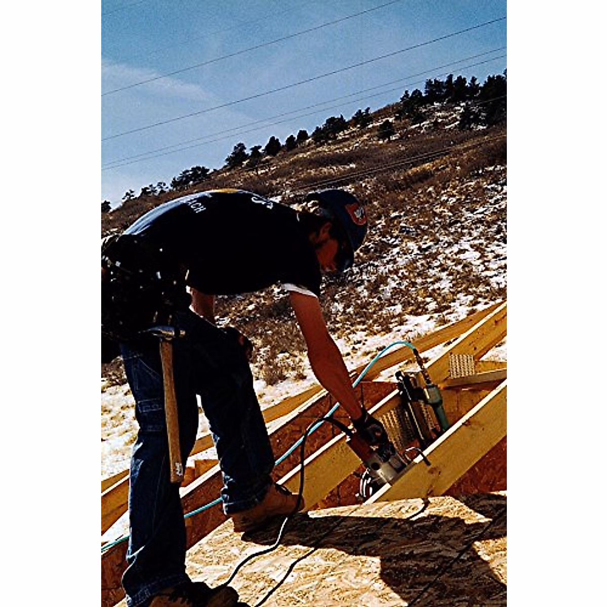 Toolhangers Unlimited Original Nail Gun Hanger (Green #40903)- Hook compatible with Hitachi/Metabo, Milwaukee Framing Nail Guns and Positive Placement Nailers