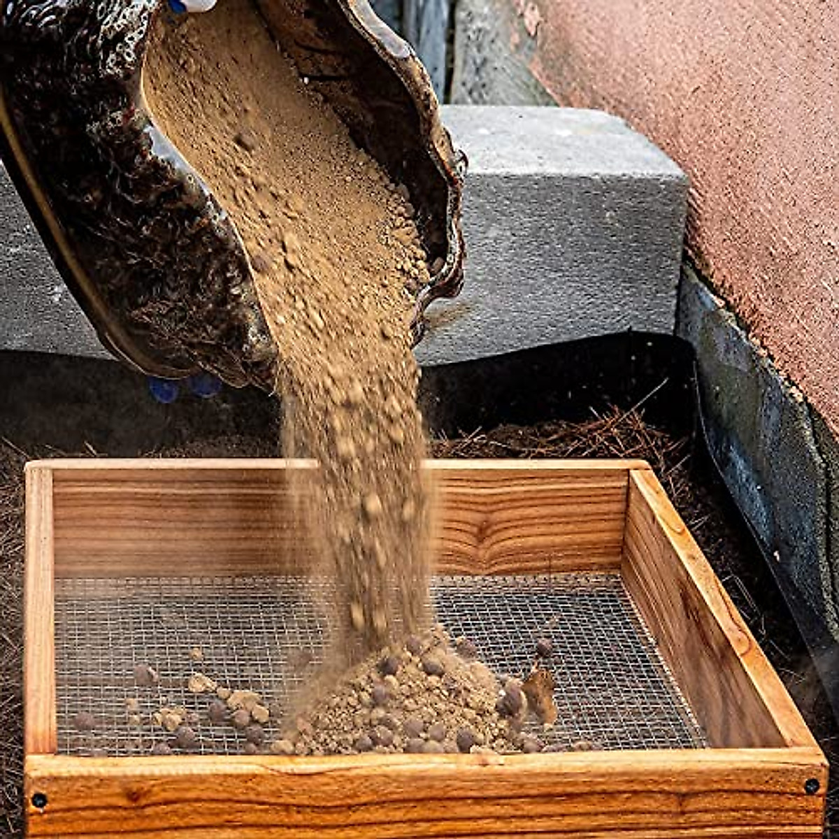 HANH Soil Sifter for Rocks, Wooden Hand Held Garden Dirt Sifter with Sifting Screen, Compost Sifter Strainer for Bonsai Soil Mix S321